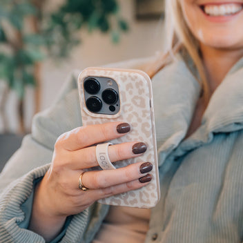 Loopy Cases - Taupe Leopard Lookbook – Loopy®Cases