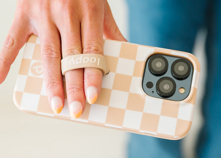 Loopy Cases - Sand Dollar Checkered – LoopyCases®